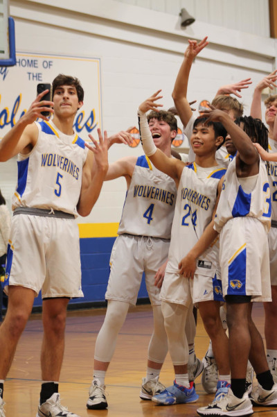 Quitman celebrates Senior night with sweep of Weston | Jackson Parish ...