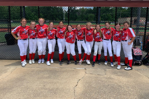 JP12U Girls fall twice at district in close games | Jackson Parish Journal