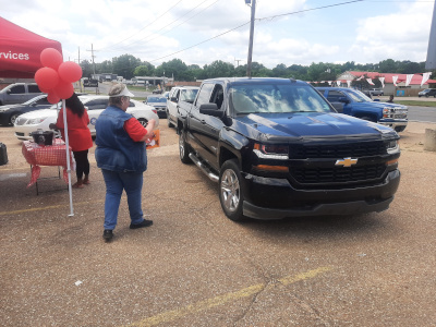 Local agent Shawn Murphy and staff celebrates State Farm’s 100th ...