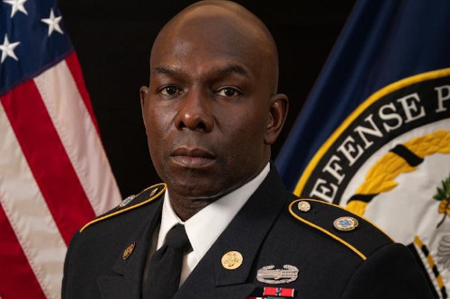 Sgt. Major Kerrick Loyd recognized for 30 years of service in US Army ...