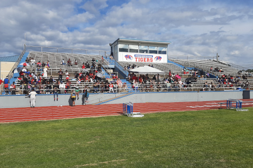 Jonesboro-Hodge to host annual Llewellyn Starks Invitational on ...