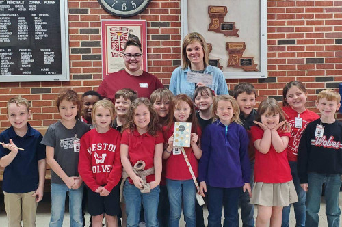 First Grade class at WHS sends cards to Veterans, gets unexpected ...
