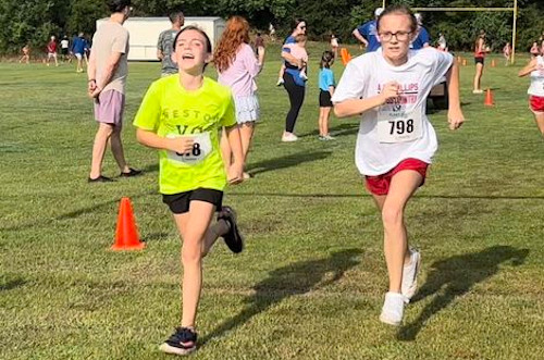 Local runners perform well at 2023 Chieftain Invitational Cross Country ...