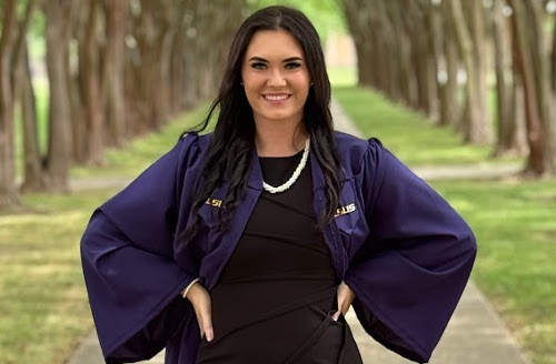 Madelyn Freeman graduates Summa Cum Laude at LSU-Shreveport | Jackson ...